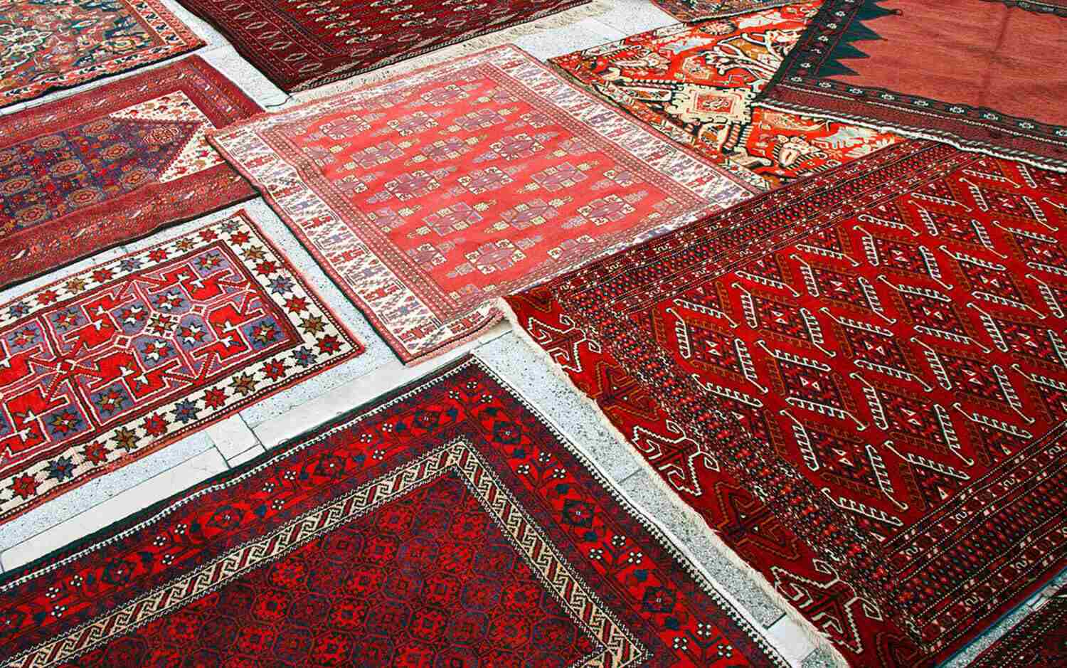 Exploring the Different Types of Rugs - Melikhan